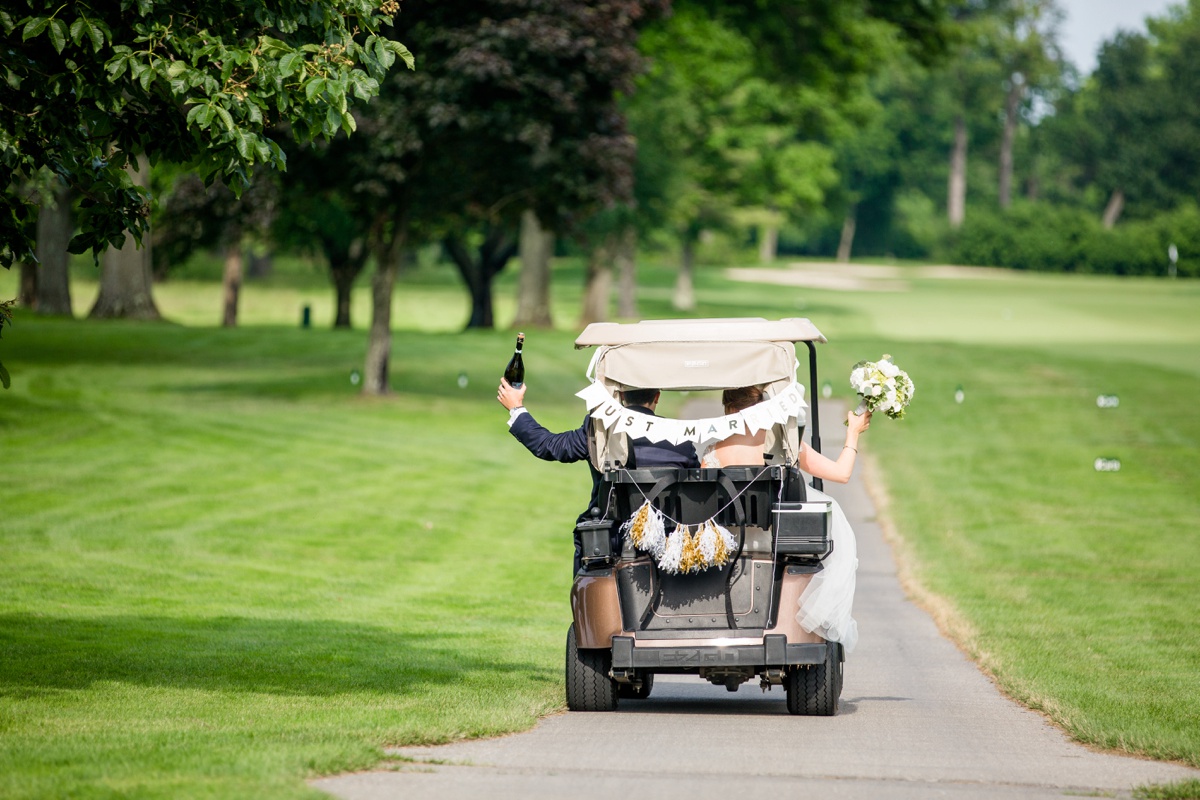 Gold & Navy Blue Butler Country Club Wedding | Burgh Brides