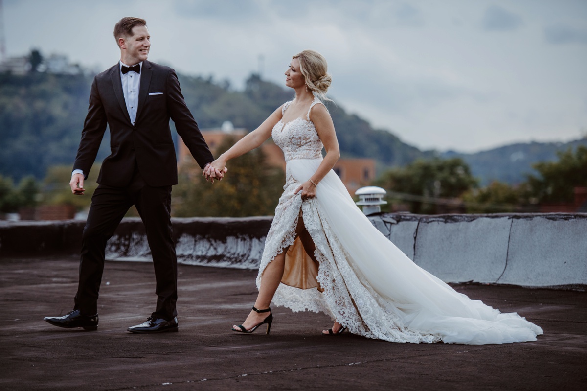 Unique Chic Wedding at HIP at the Flashlight Factory