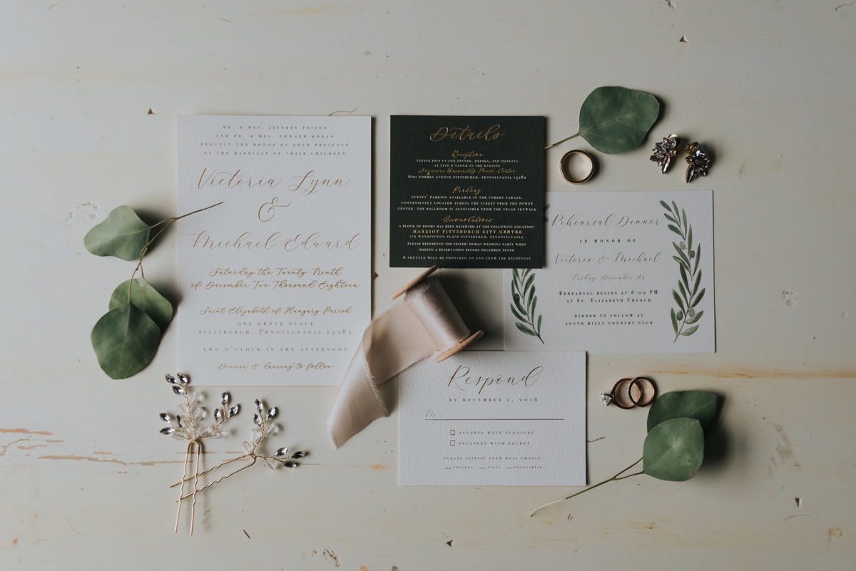 Classic Contemporary Wedding at the Duquesne Power Center
