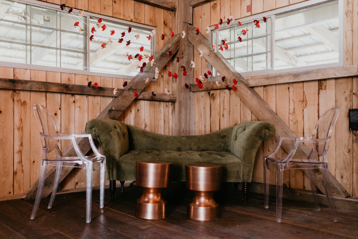 Whimsical Laid Back Wedding at Rustic Acres Farm | Burgh Brides