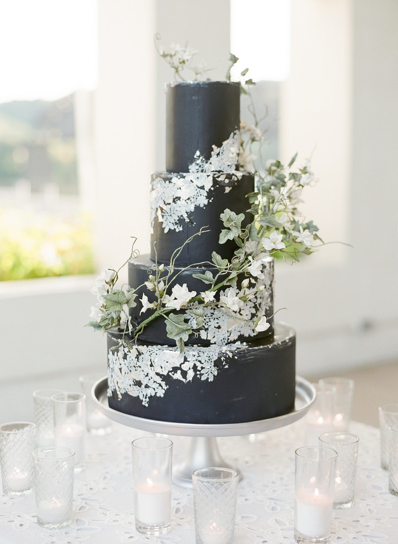 Crisp & Clean Wedding Inspired Styled Shoot | Burgh Brides