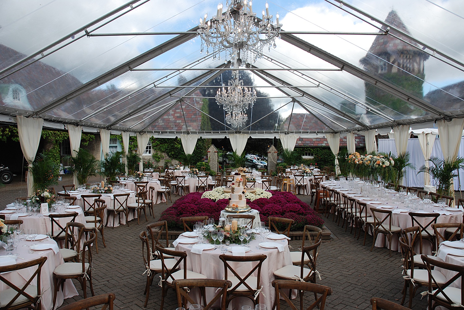 Your Ultimate Guide to Wedding Rentals | Burgh Brides