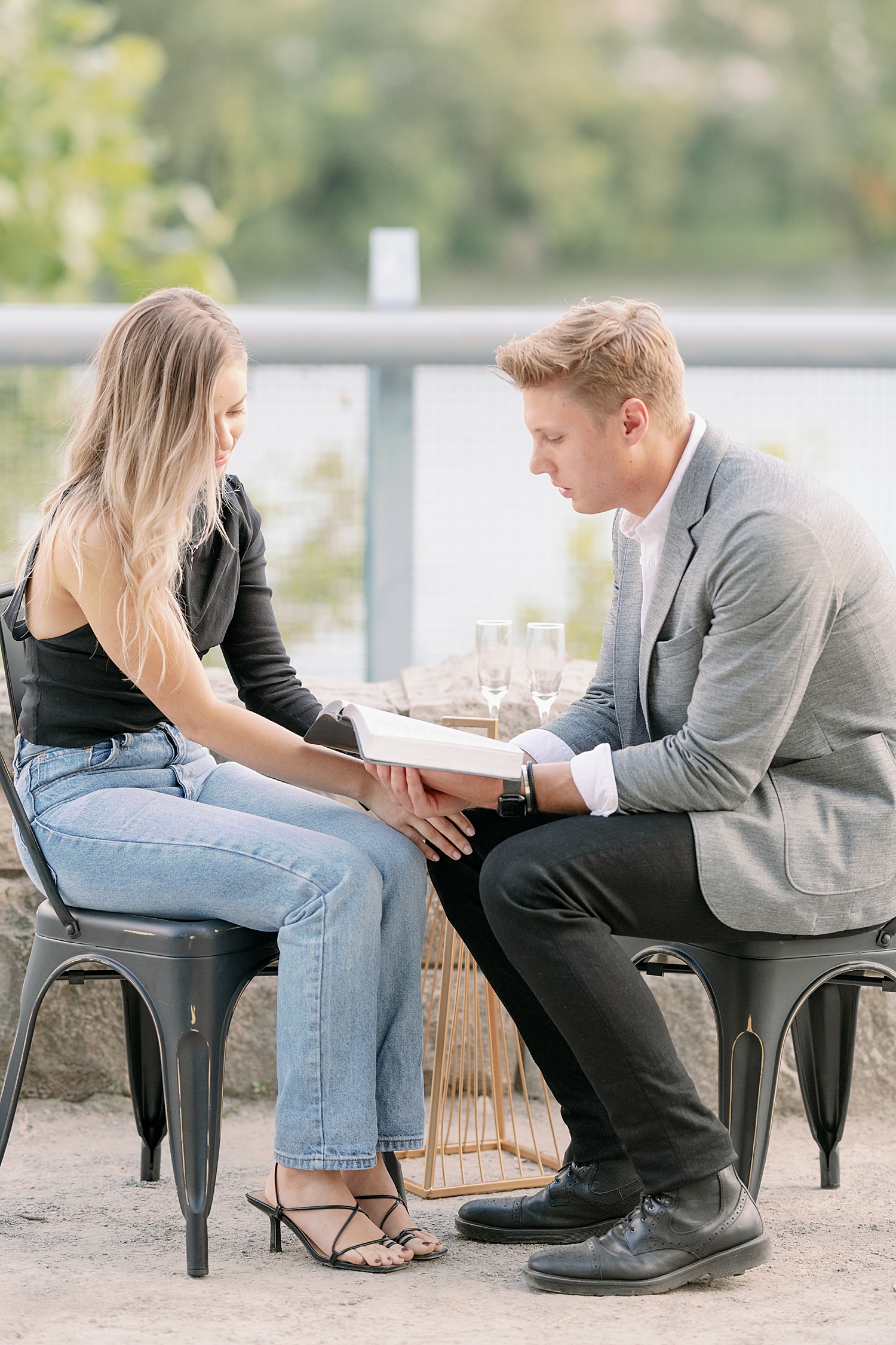 Surprise Proposal Overlooking the City | Burgh Brides