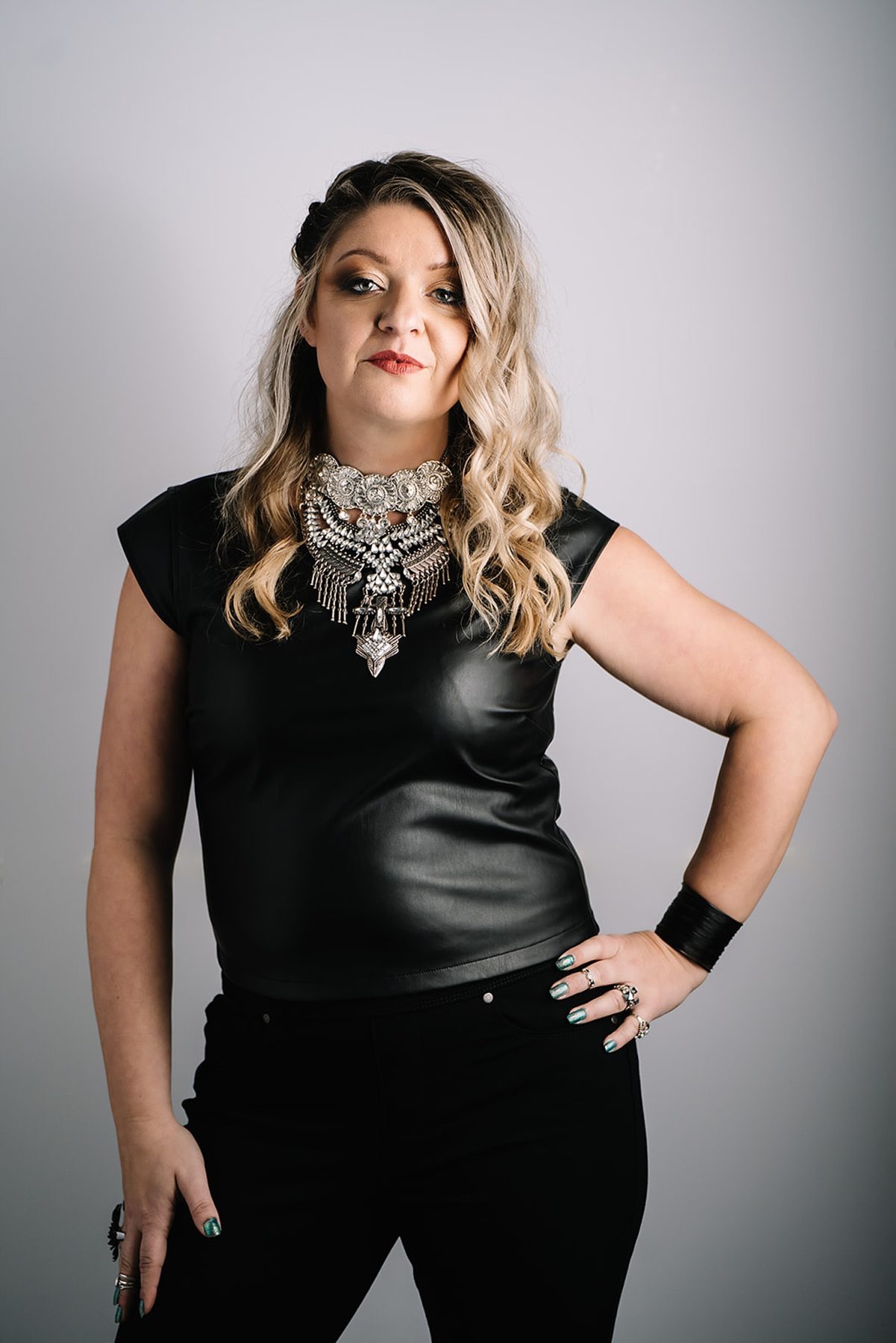 DJ Jess | Pittsburgh Wedding DJ | Burgh Brides