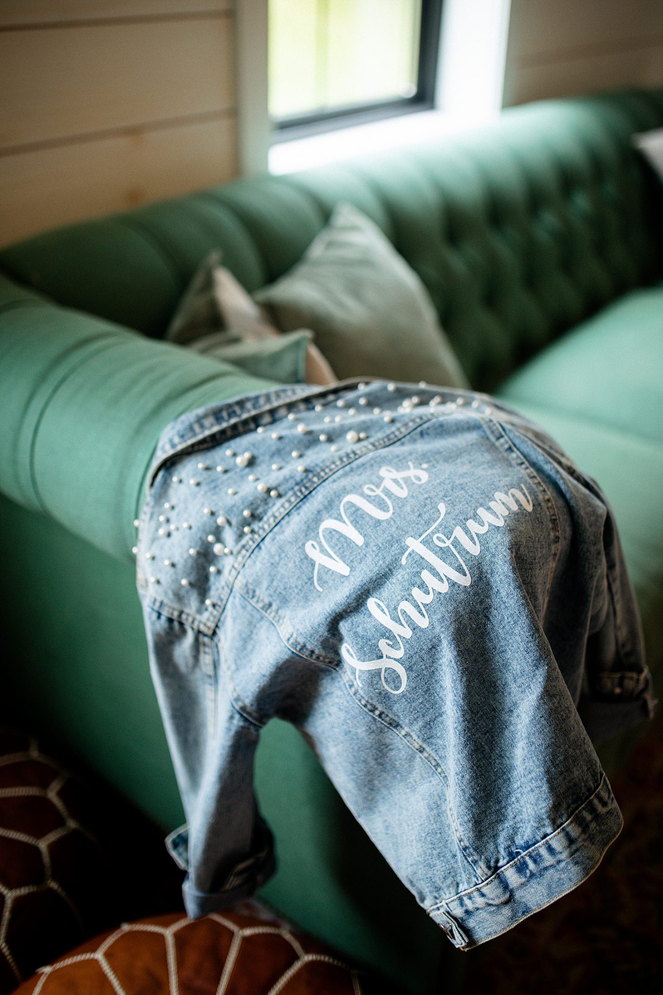 Shady Elms Farm Wedding That Oozes Romance | Burgh Brides