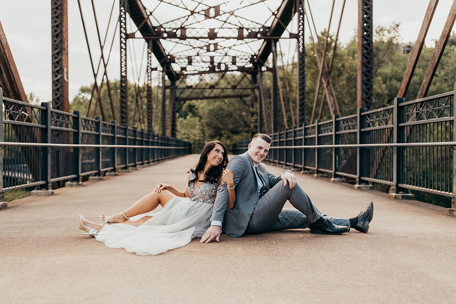 Fancy Washington Landing's Engagement Session | Burgh Brides