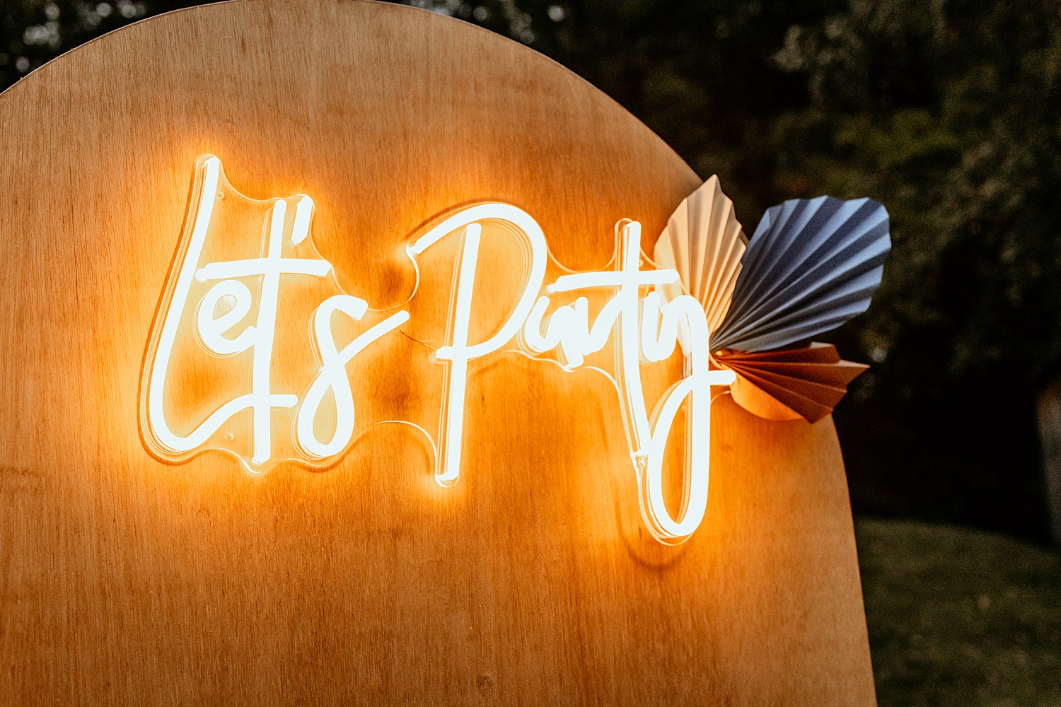 Party Scene Design | Pittsburgh Wedding Backdrops | Burgh Brides