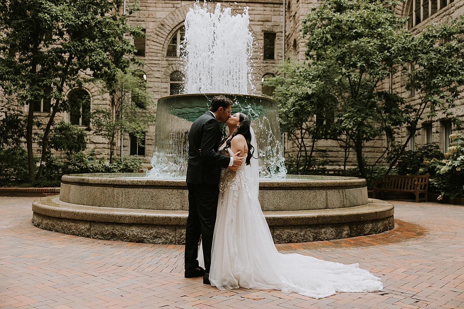Pittsburgh Wedding Ideas & Planning Tools from Burgh Brides