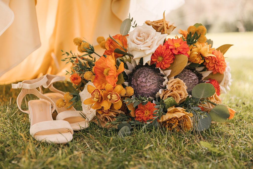 Cozy Terracotta & Orange Seven Springs Wedding | Burgh Brides