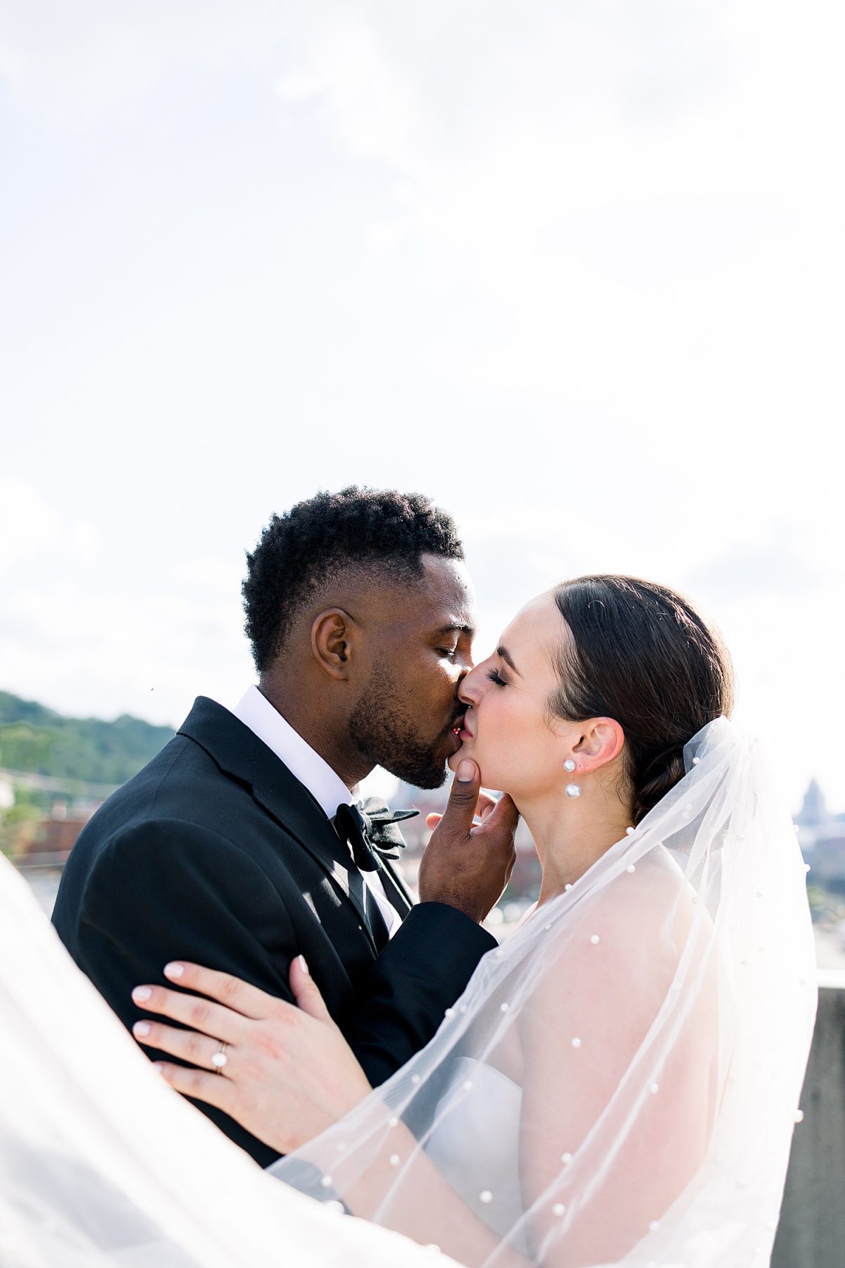 Intimate Minimalist Bar Marco Wedding | Burgh Brides