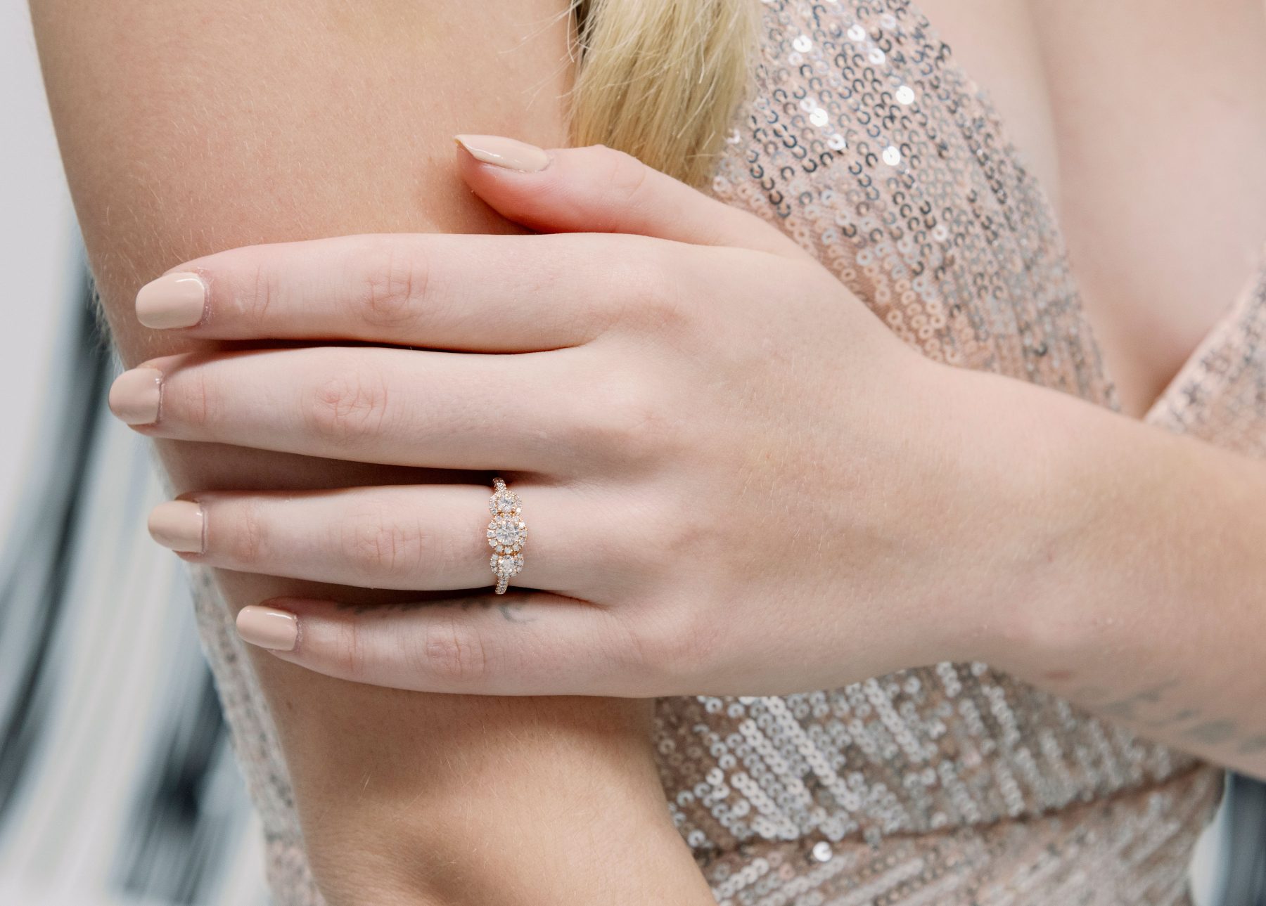 How To Properly Size For An Engagement Ring | Burgh Brides