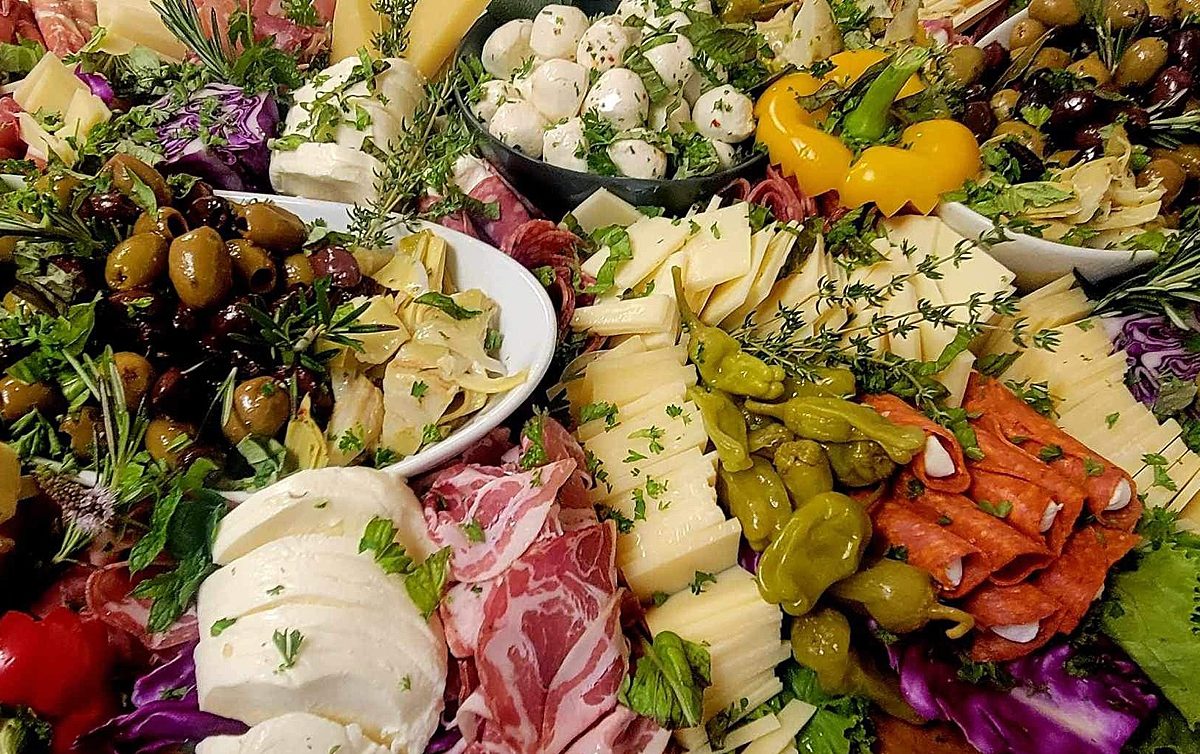 John Marshall Catering | Pittsburgh Wedding Caterer | Burgh Brides