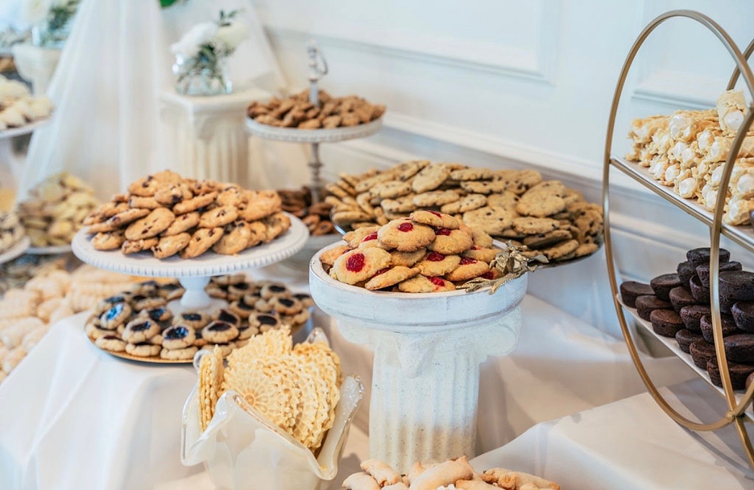 Pittsburgh Cookie Table Divas | Pittsburgh Wedding Cookie Table
