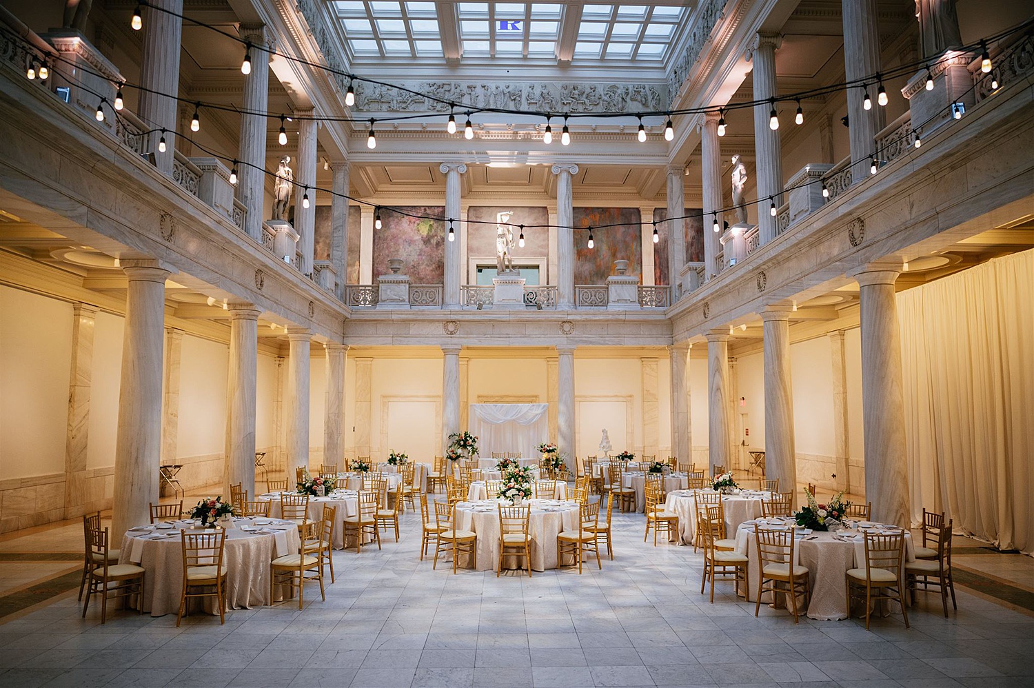 Carnegie Museums | Pittsburgh Wedding Venues | Burgh Brides