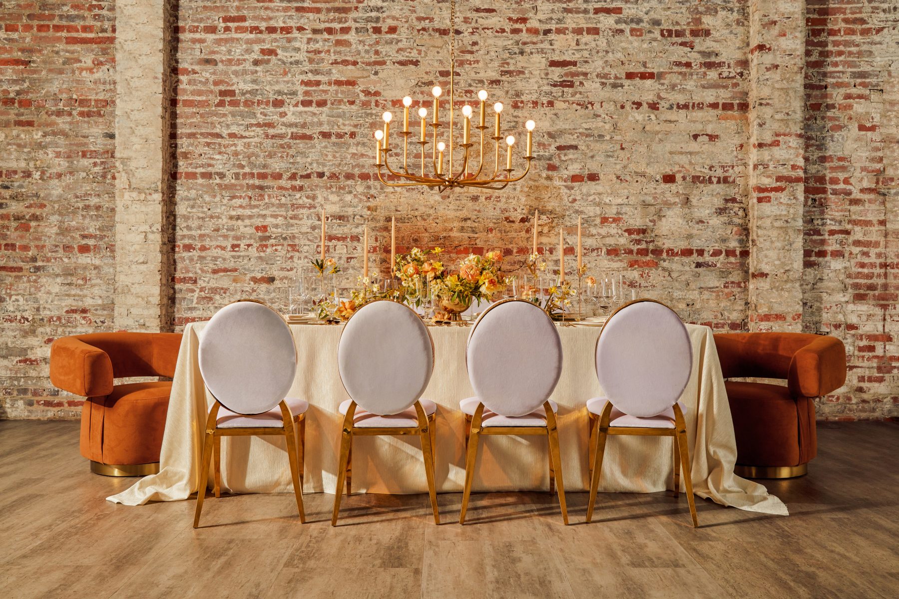 The Ultimate Guide to Wedding Tables and Linens